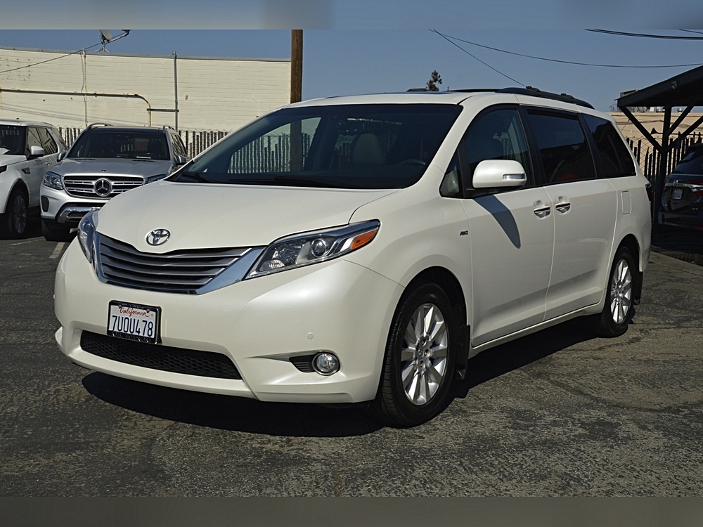 RMC Motorcars 2016 Toyota Sienna Limited AWD 1 OWNER Tech Pkg FULLY ...