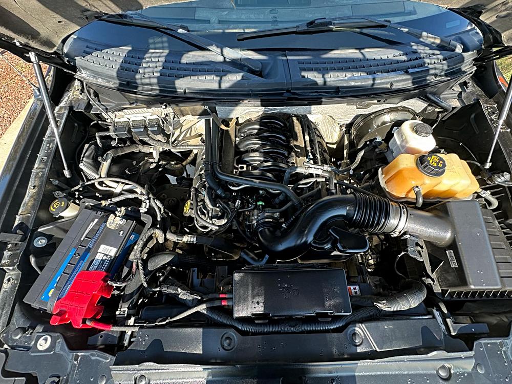 ICAR AUTO SALES INC 2014 Ford F-150 4WD SuperCrew 145"4WD V8 FFV KING RANCH | Auto dealership in ...