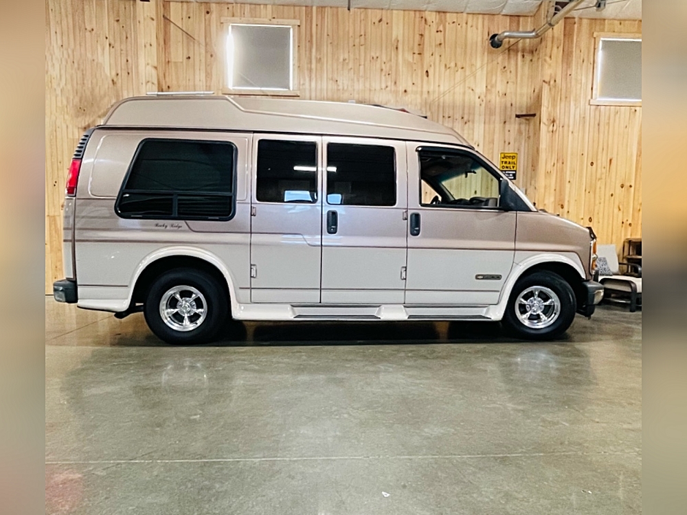 Hamby Auto Sales, LLC 1998 Chevrolet Chevy Cargo Van 1500 135" WB w/YF7 ...
