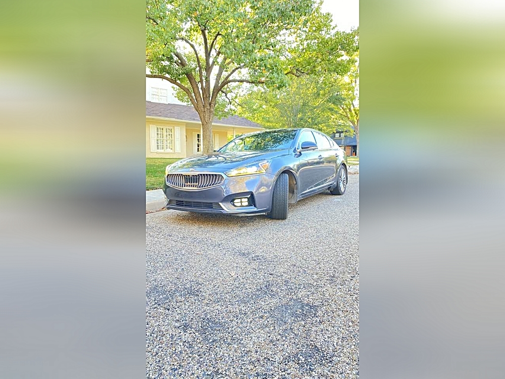 zamani auto 2017 Kia Cadenza Premium Sedan | Auto dealership in Texas ...