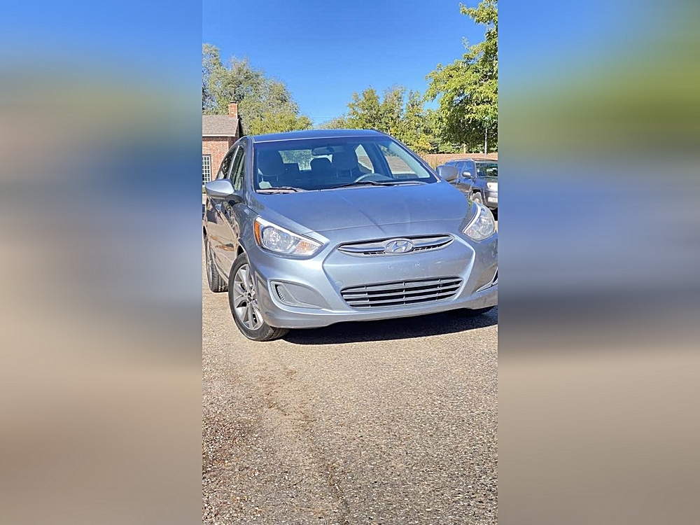 zamani auto 2017 Hyundai Accent SE Sedan Auto | Auto dealership in ...