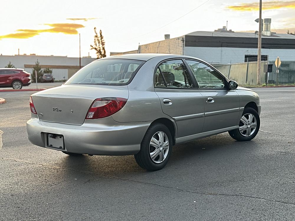kia 2002