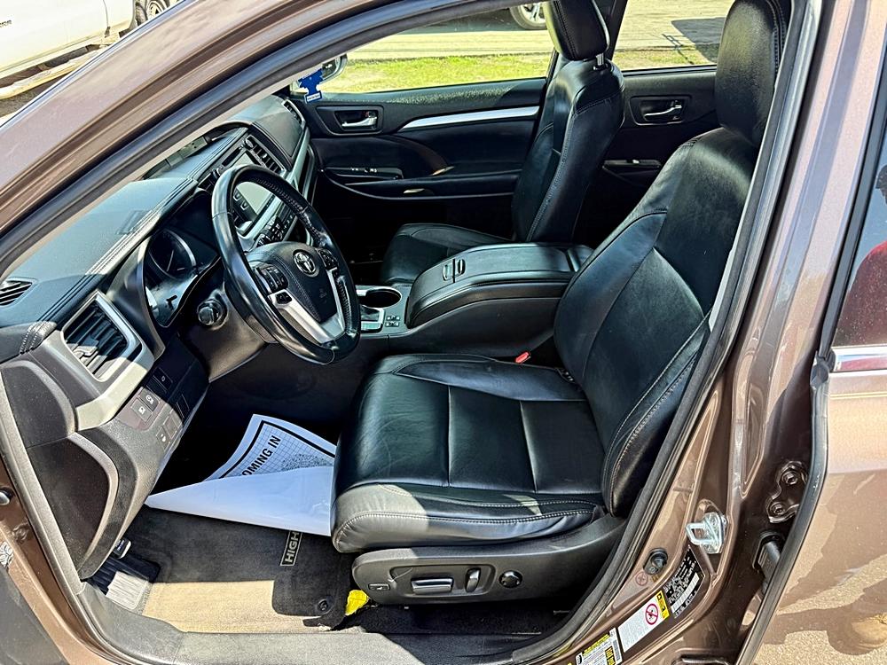 2018 TOYOTA HIGHLANDER XLE