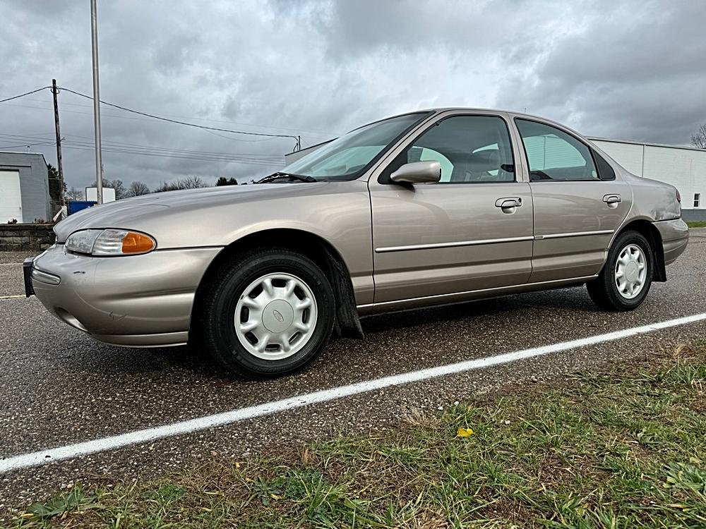 1995 FORD CONTOUR LX