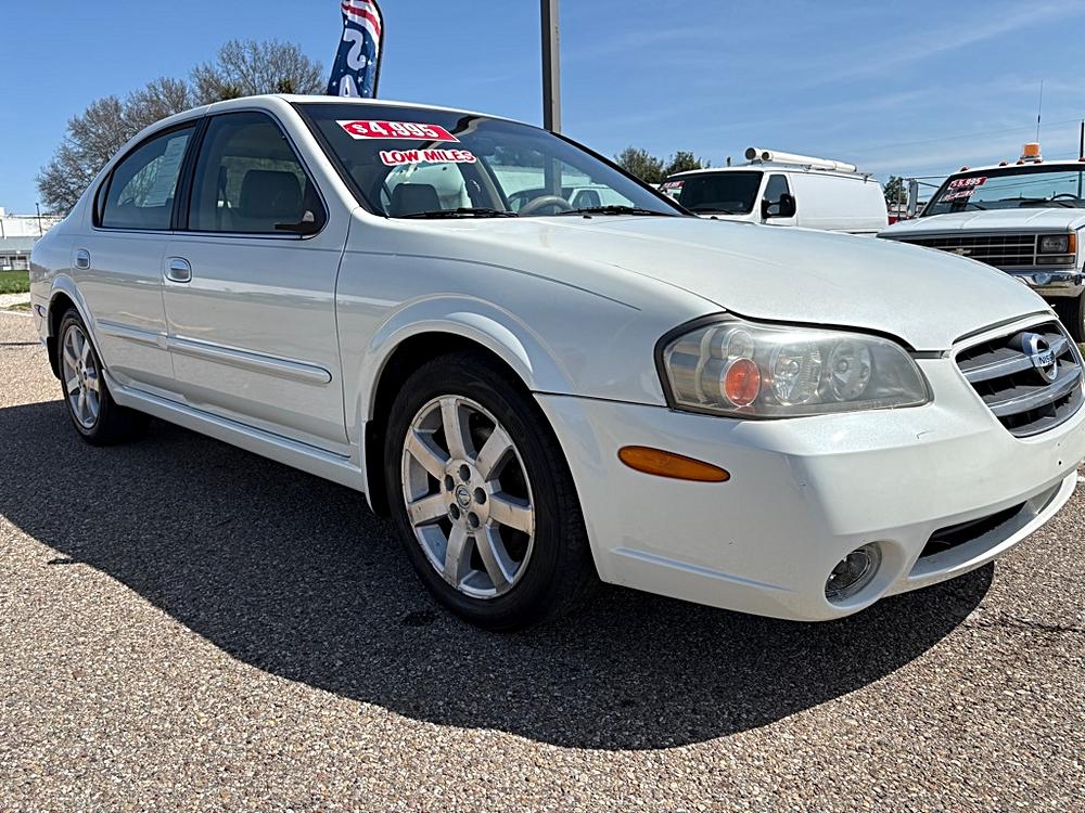 2002 NISSAN MAXIMA GLE