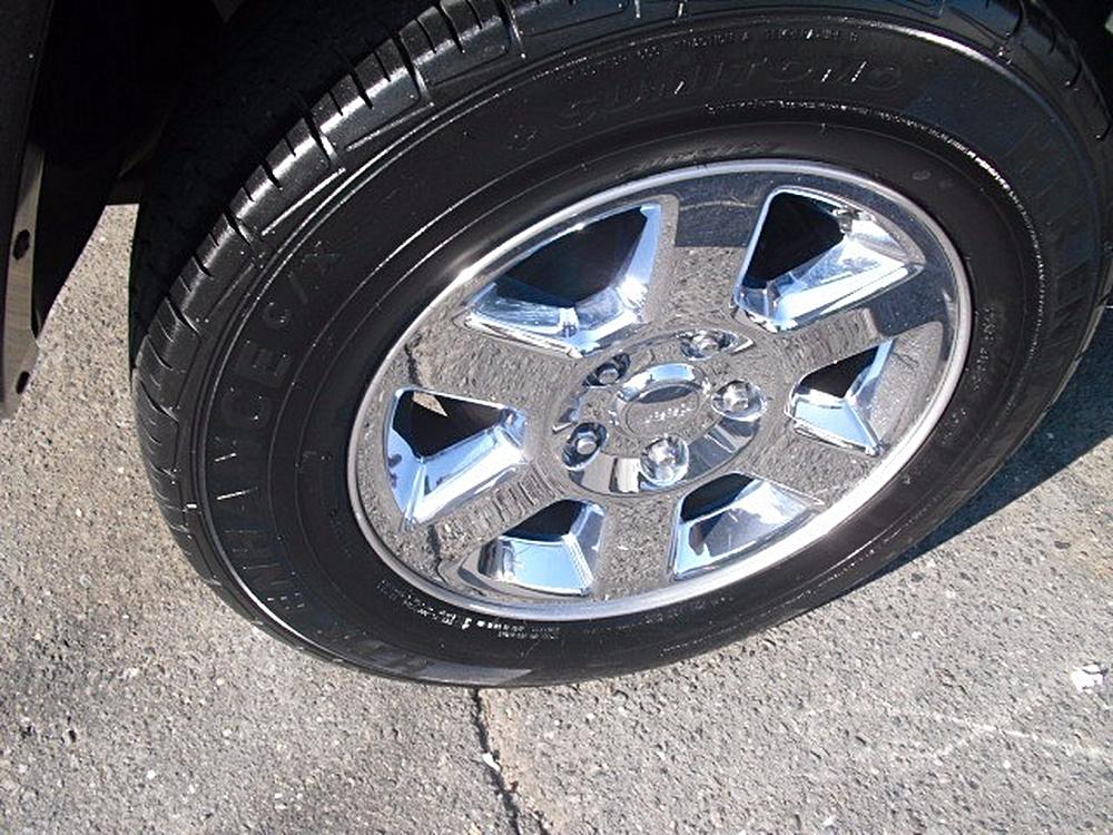 TRI-M MOTORCARS 2006 Jeep Commander 4dr Limited 2WD | Auto dealership ...