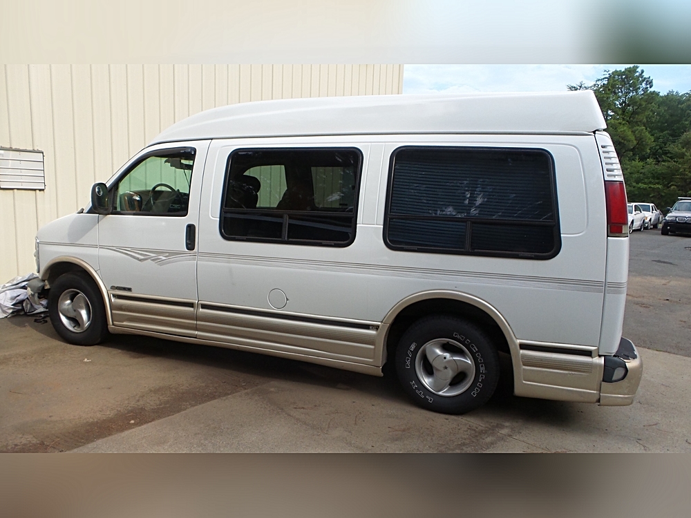 TRI-M MOTORCARS 1998 Chevrolet Chevy starcraft 1500 135 WB w/YF7 | Auto ...