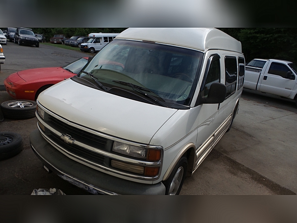 TRI-M MOTORCARS 1998 Chevrolet Chevy starcraft 1500 135 WB w/YF7 | Auto ...