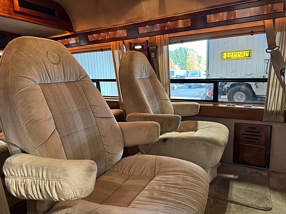 1992 ford e 150 interior