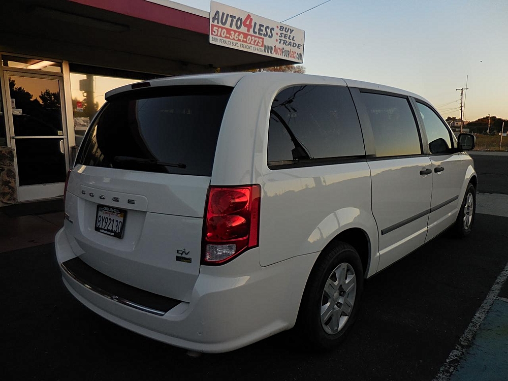 2011 dodge cargo van
