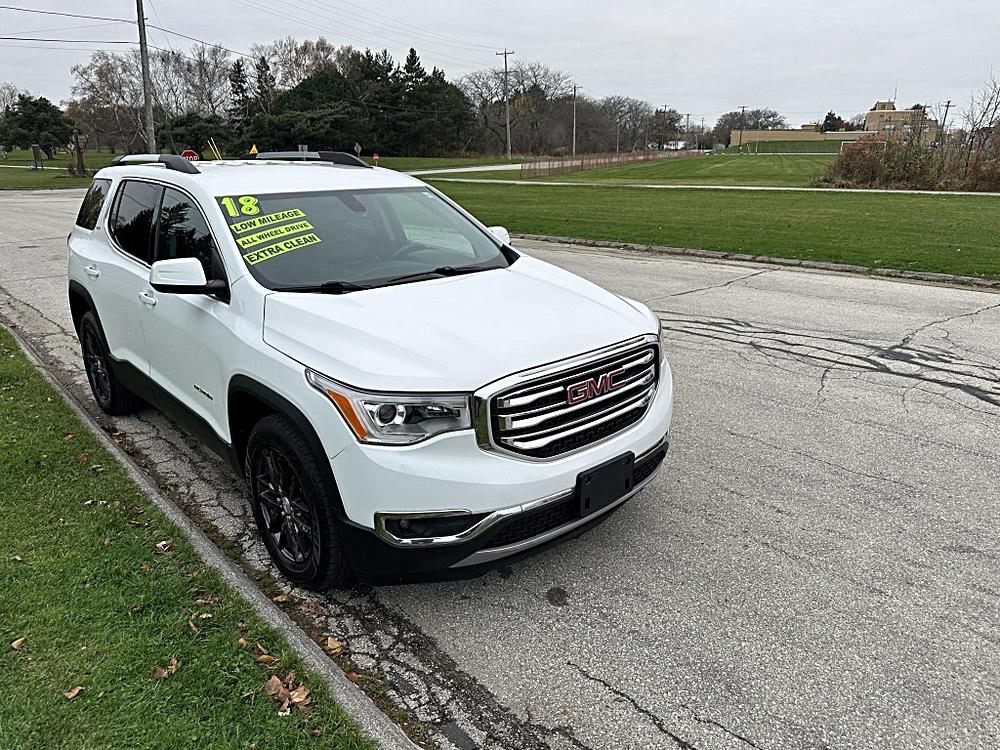 Aleid LLC 2018 GMC Acadia | Auto dealership in Wisconsin, Cudahy