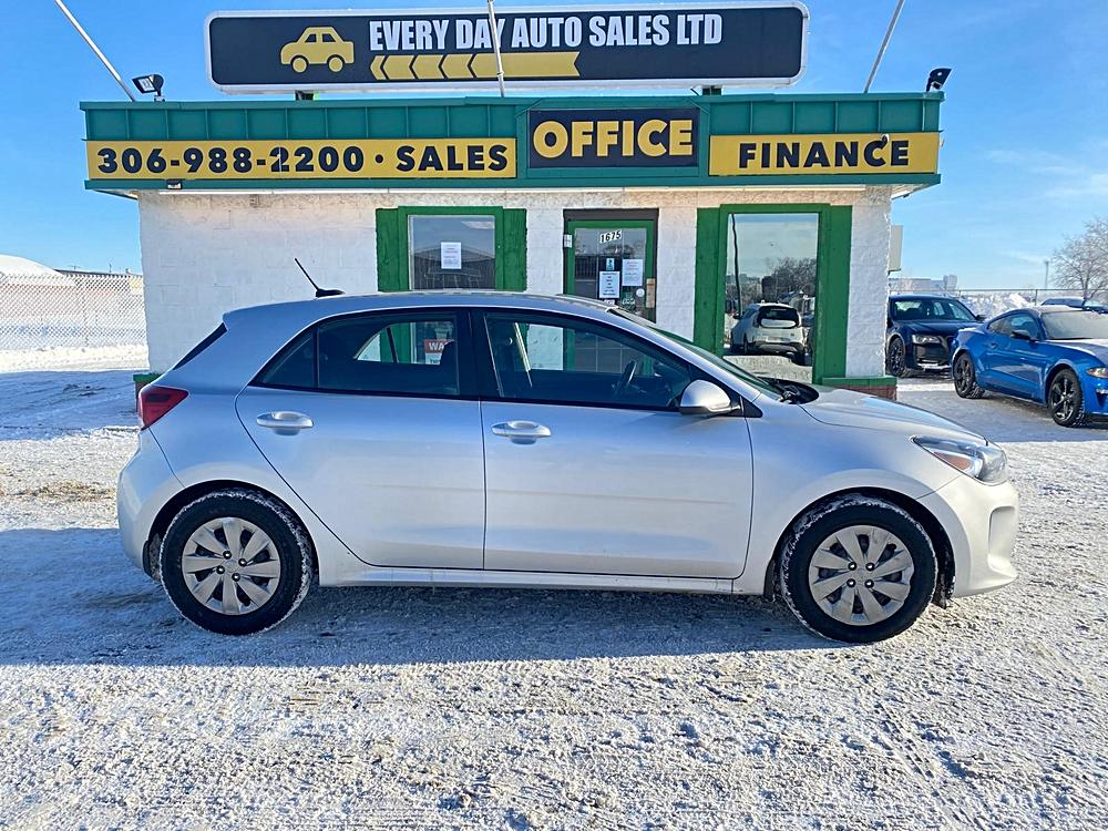 2019 Kia Rio 5-door LX