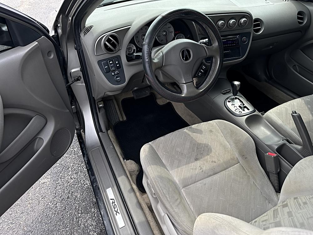 2004 acura rsx interior