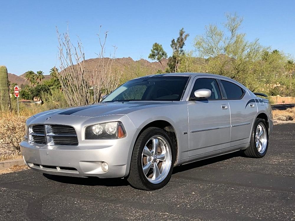 charger 2010