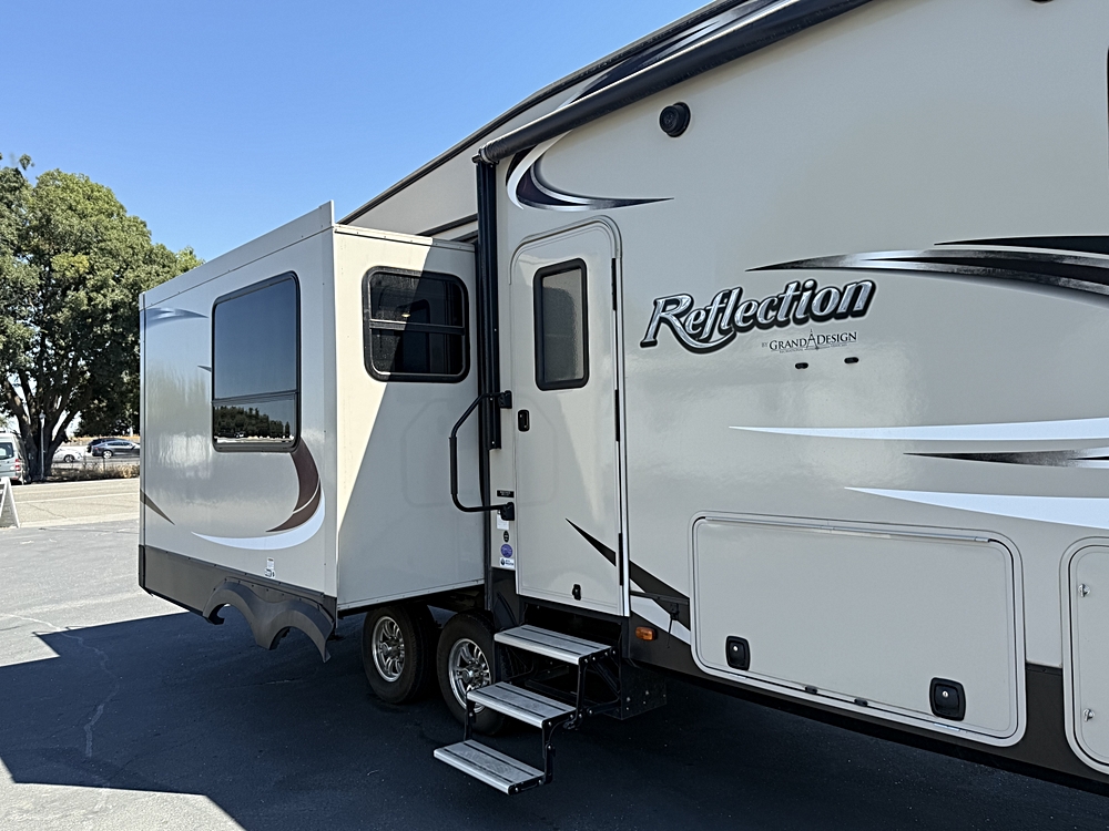 2017 GRAND DESIGN REFLECTION 27RL