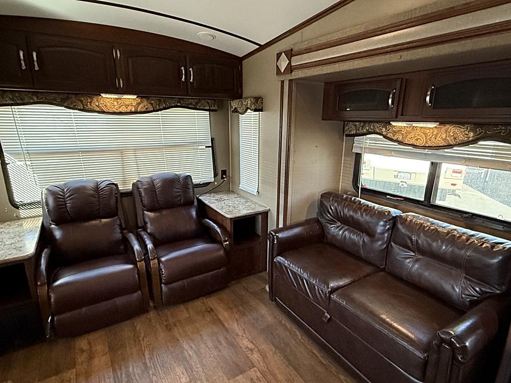 2015 KEYSTONE OUTBACK 286FRL