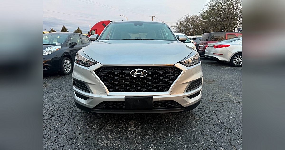 Luxury Cars Xchange 2020 Hyundai Tucson SE 4dr SUV | Auto dealership in ...