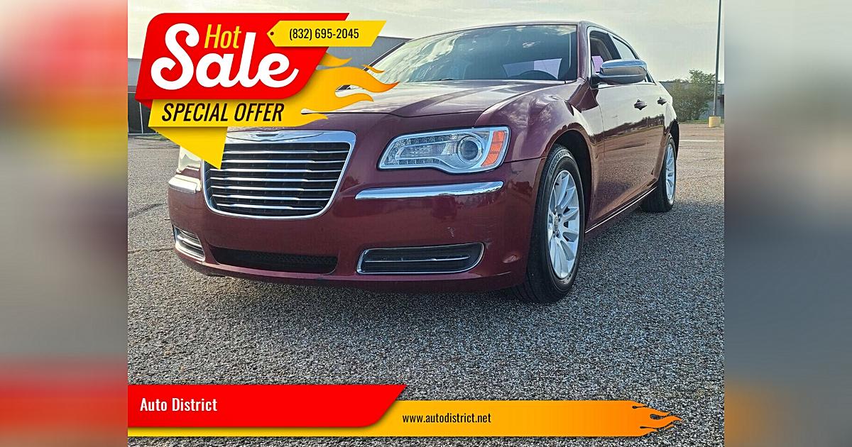 2012 Chrysler 300 Base 4dr Sedan