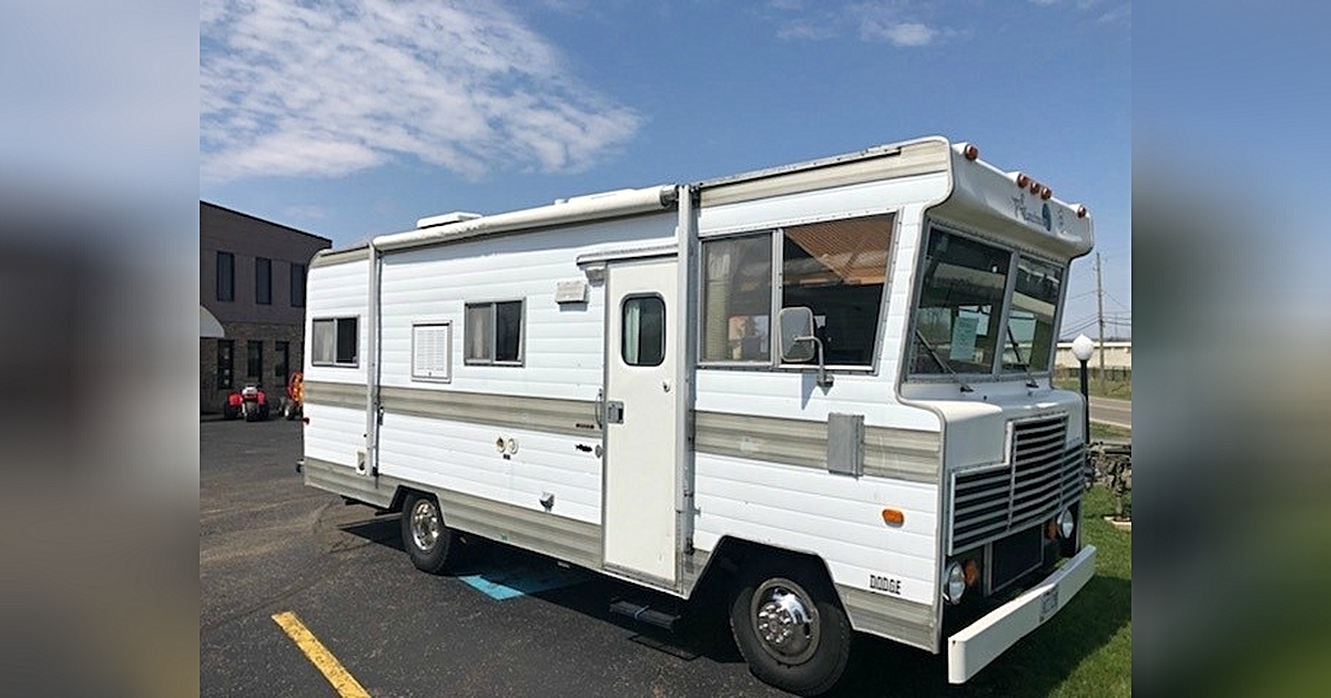 1972 DODGE COACHMEN 22VIP