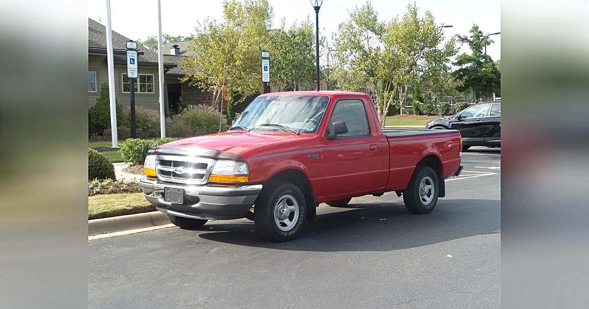 1998 Ford Ranger Reg Cab 112" WB XLT