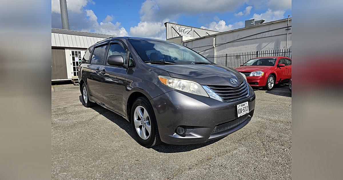 RAO AUTOS 2015 Toyota Sienna 5dr 7-Pass Van LE AAS FWD (Natl) | Auto ...