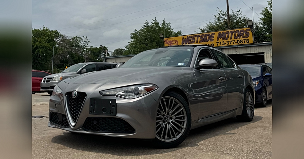 2017 Alfa Romeo Giulia Ti RWD