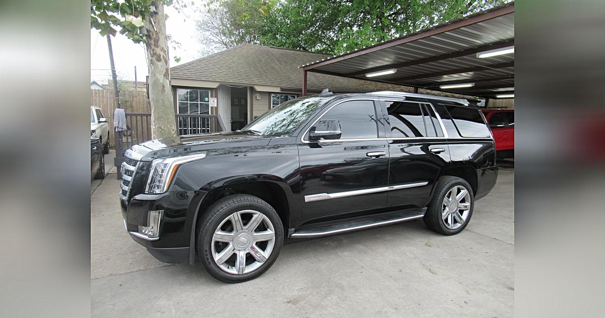 2015 Cadillac Escalade 2WD 4dr Luxury