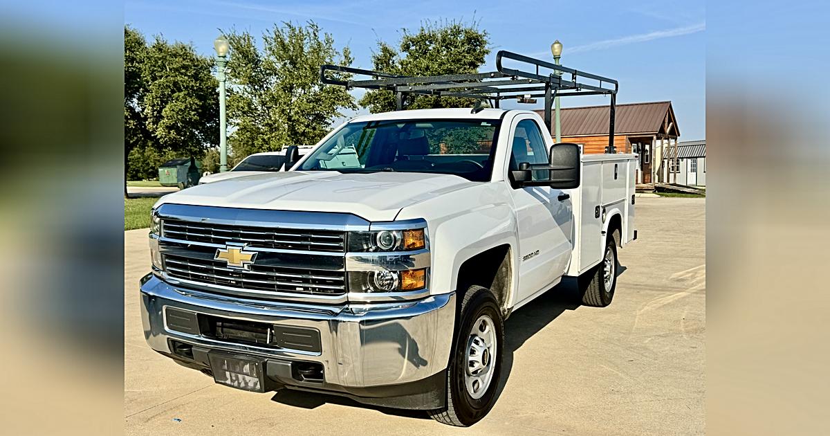 2017 Chevrolet Silverado 2500 Service Body Work Truck