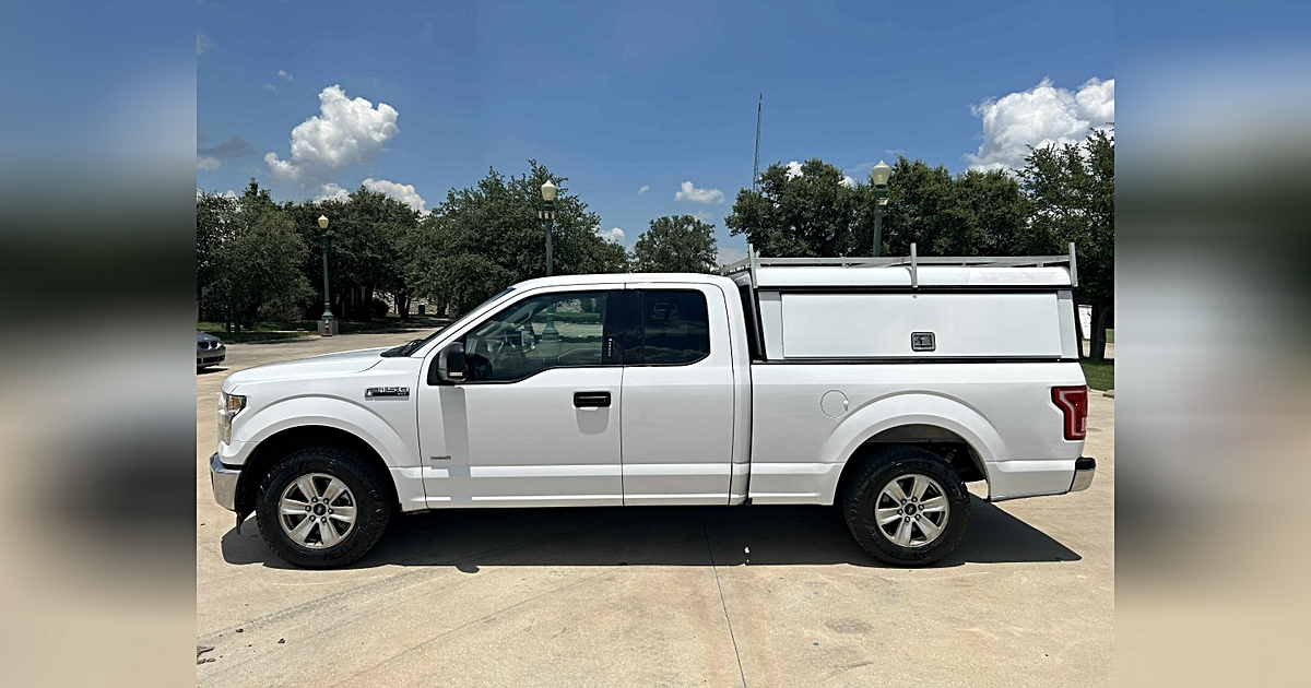 2017 Ford F150 SuperCab Service Topper - Bed Slide - Ladder Rack