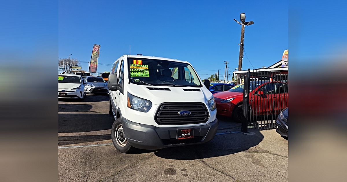 Akkawi motors inc 2017 Ford Transit-350 T-350 148" Low Roof XL Sliding ...