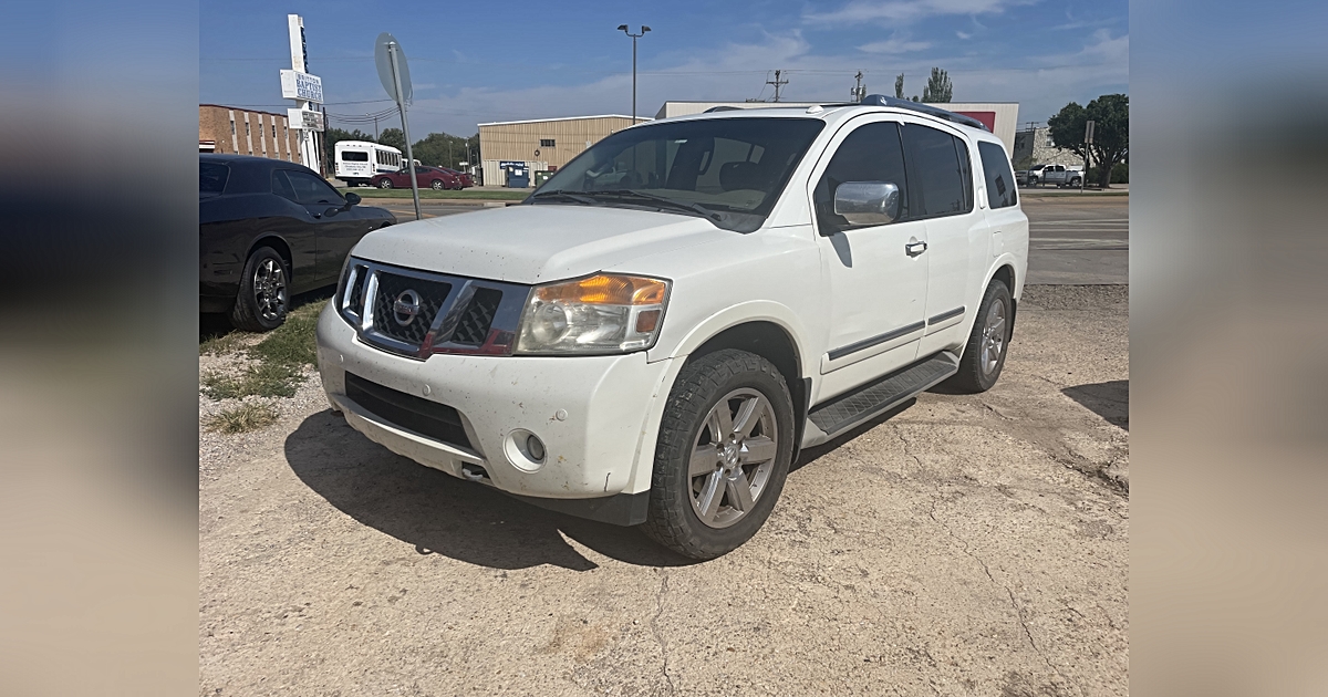 2014 Nissan Armada 4WD 4dr Platinum