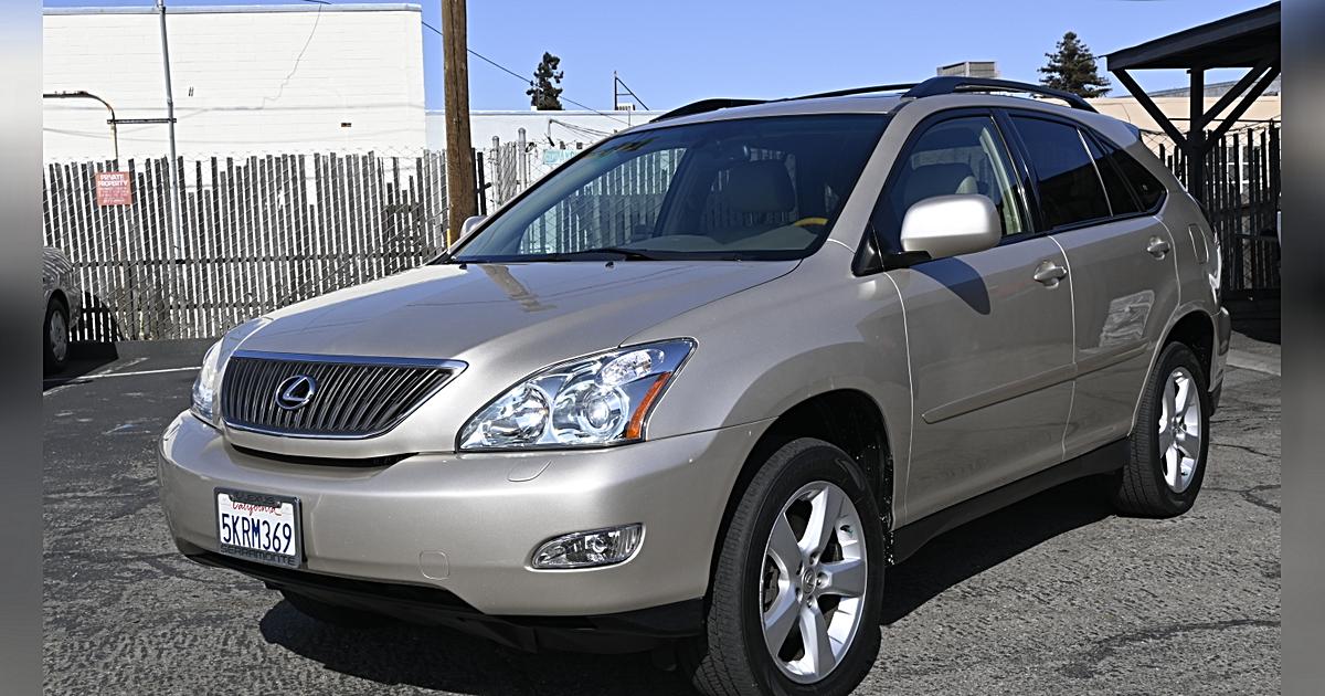 2005 LEXUS RX 330 SUV All Wheel Drive Excellent Condition!