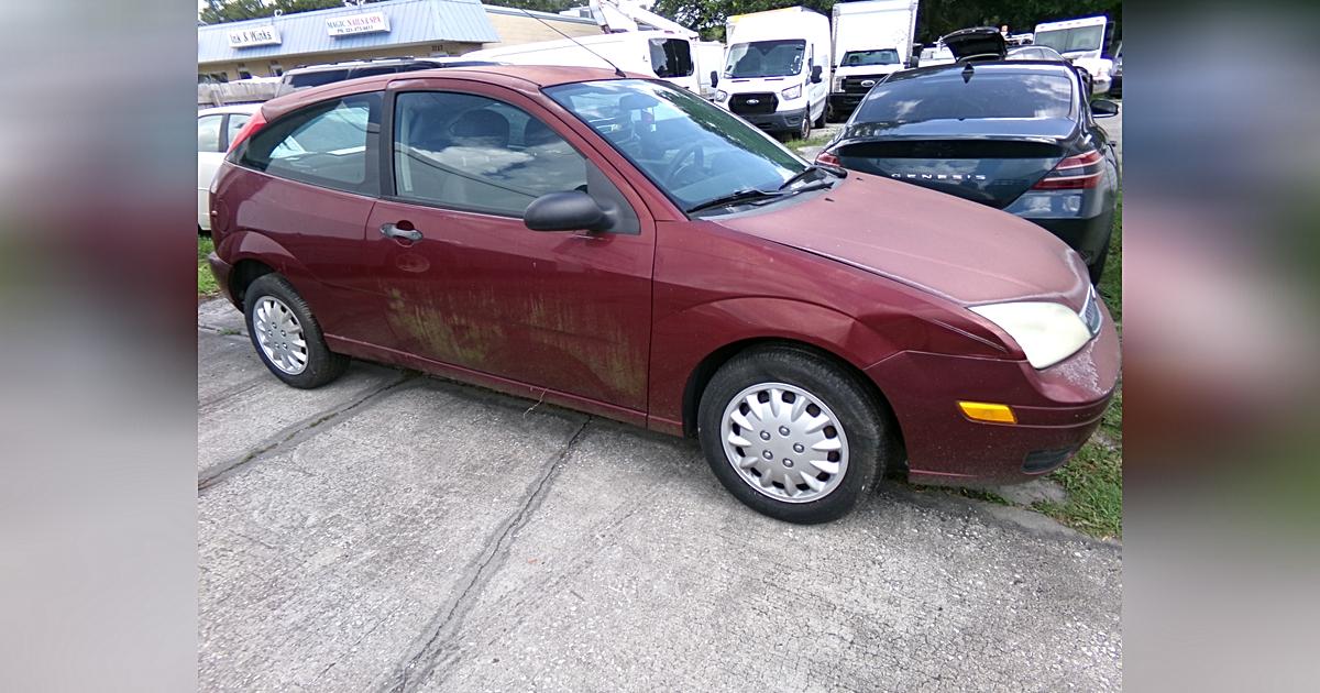 Five O Motors Inc 2006 Ford Focus *885K Miles** | Auto dealership in Florida, West Melbourne