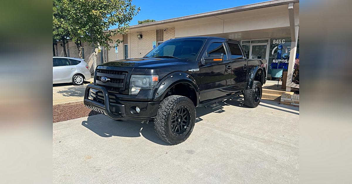 2014 Ford F-150 4WD SuperCrew 145" V8 FFV FX4