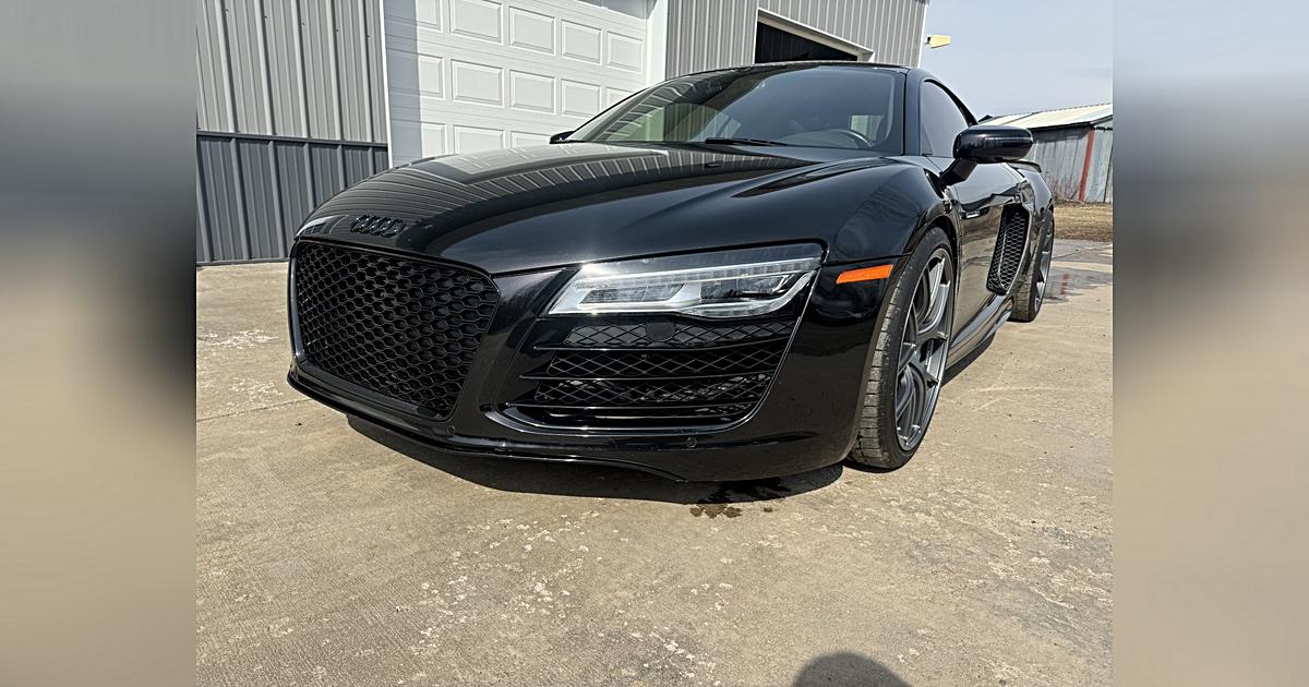 2015 Audi R8 V10 AWD 42K Miles Loaded Up DSG Trans Fun Car