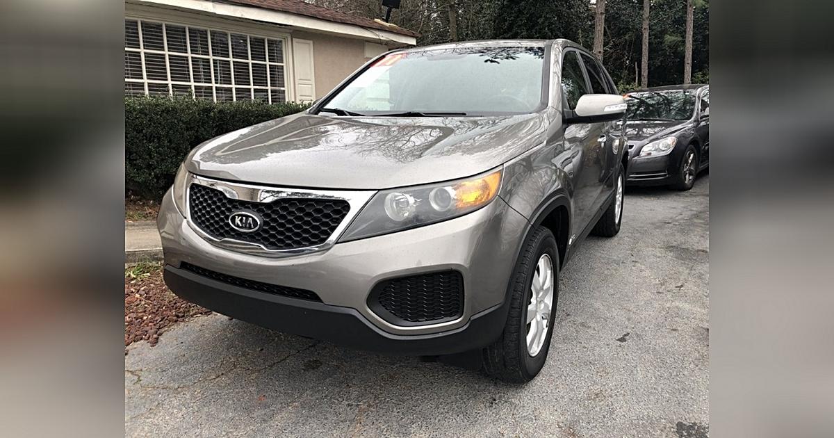 2011 Kia Sorento LX
