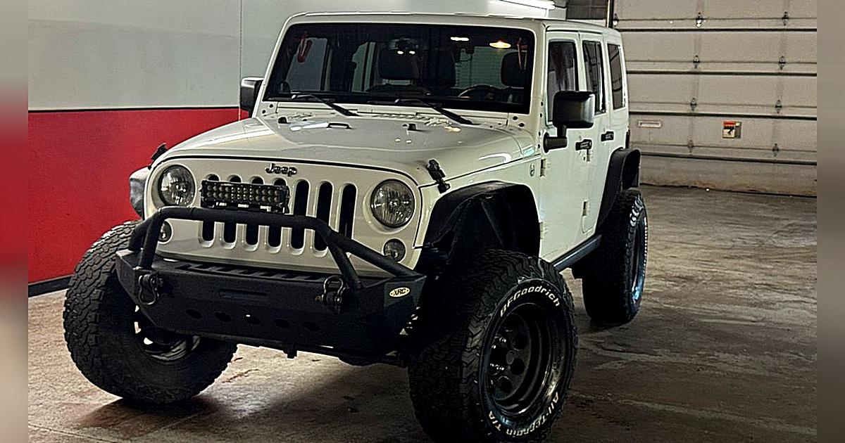 2014 Jeep Wrangler Unlimited 4WD 4dr Sahara