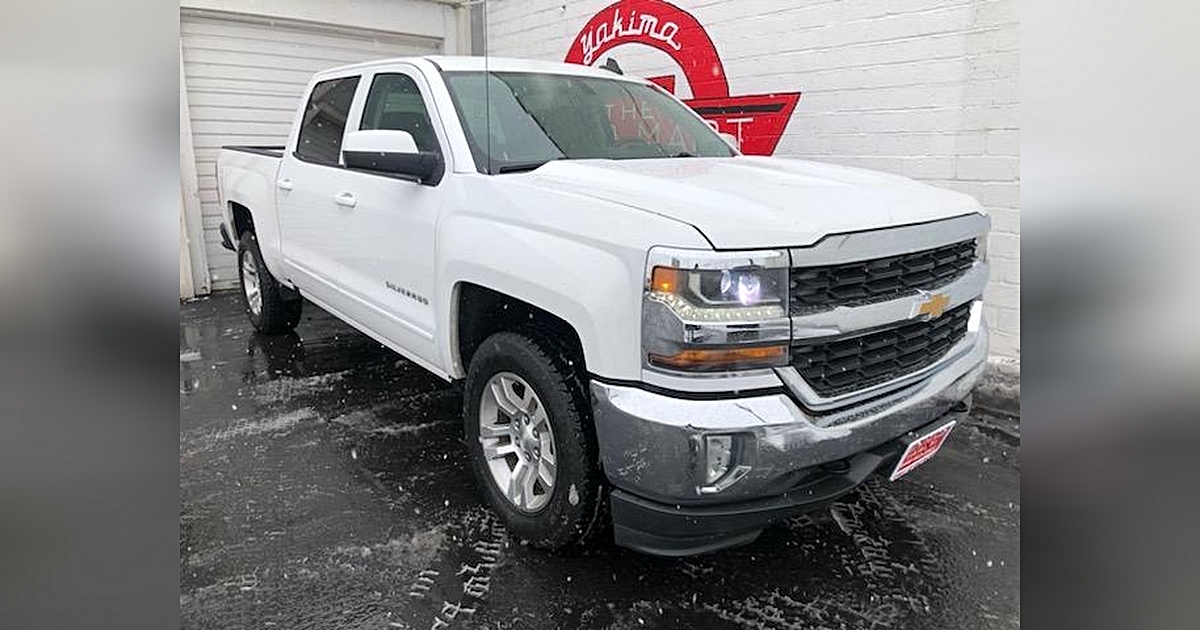 2016 Chevrolet Silverado 1500 4WD Crew Cab 143.5" LT w/2LT