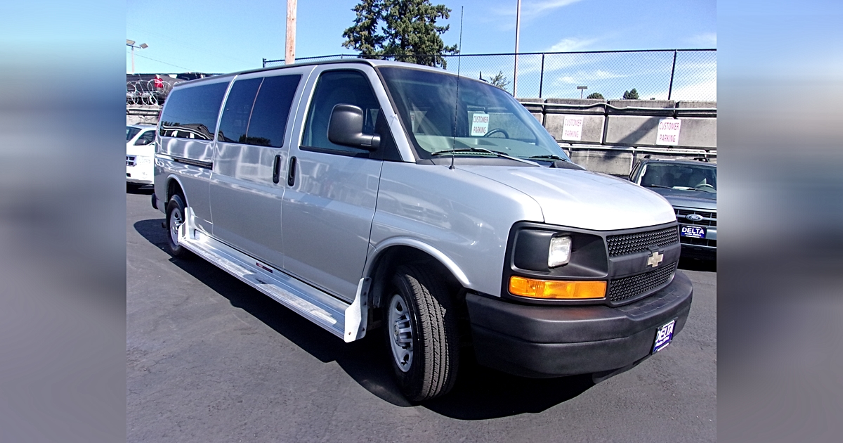 2012 Chevrolet Express 2012 Chevrolet Chevy Express 12 Passenger Van RWD