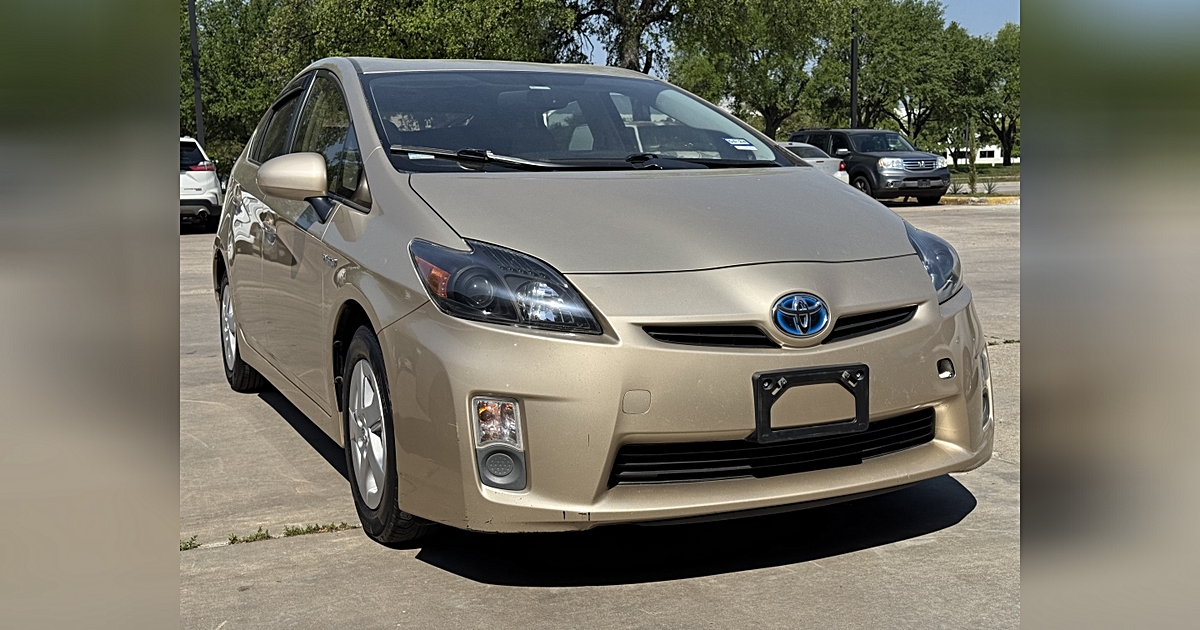 Midway Cars Direct 2010 Toyot Prius Four | Auto dealership in Texas ...