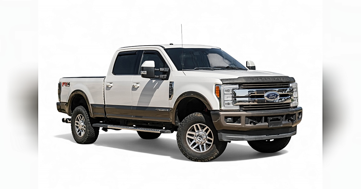 2017 Ford F 250 CREW CAB FX4 KING RANCH DIESEL SUPER NICE AFFORDABLE