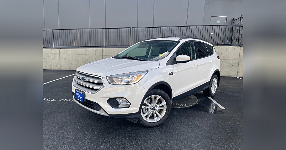 2018 Ford Escape ALL WHEEL DRIVE NO ACCIDENTS FINANCING AVAILABLE