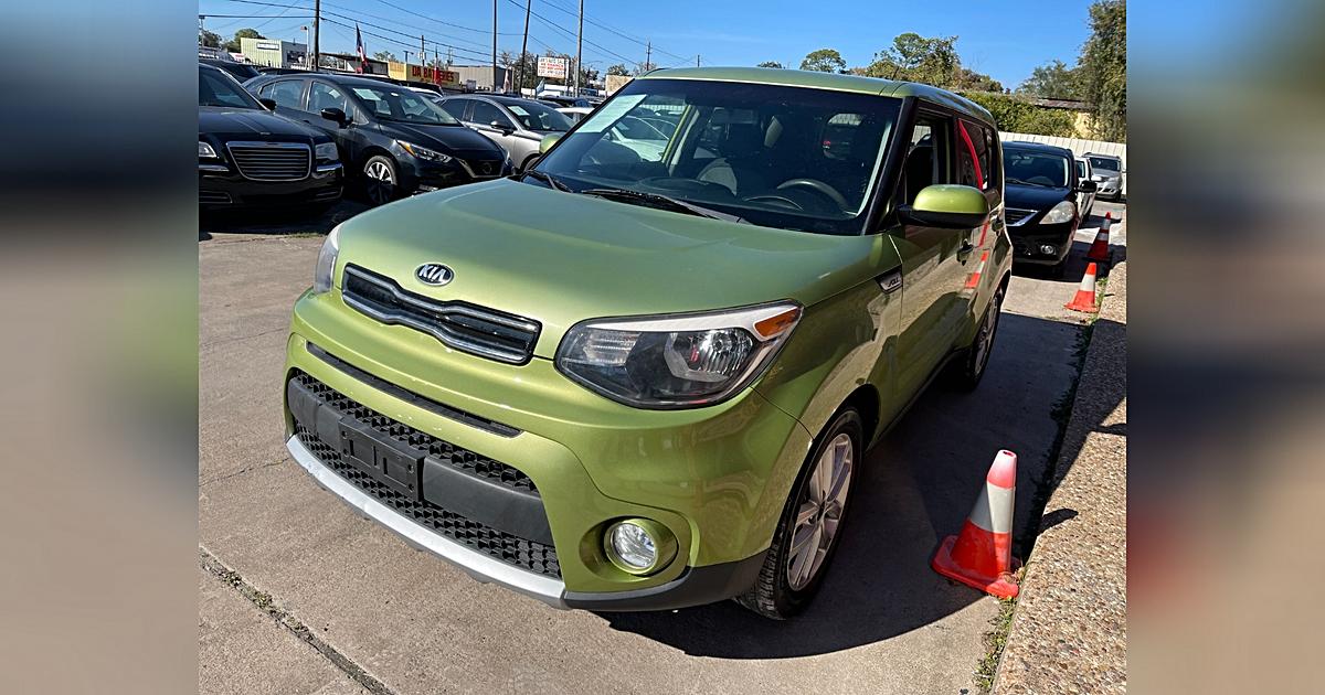 Sam's Auto Sale 2017 Kia Soul + Auto | Auto dealership in Texas, Houston