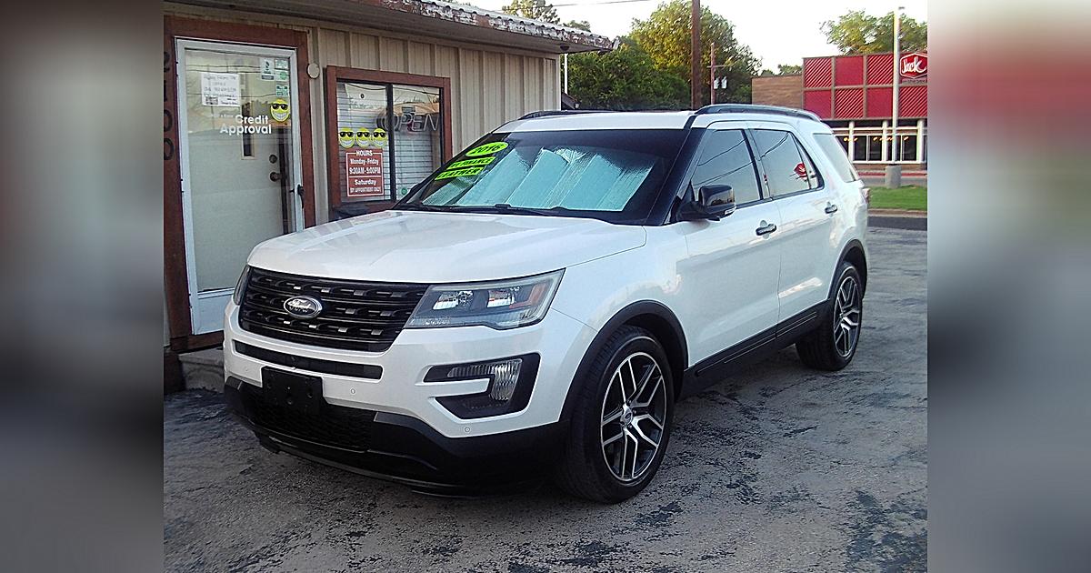 2016 Ford Explorer 4WD 4dr Sport
