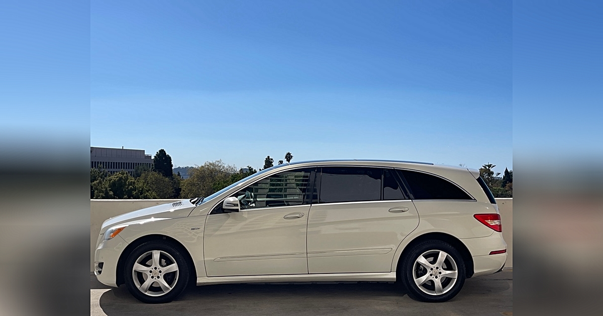 2012 MERCEDES-BENZ R-CLASS R350 4MATIC