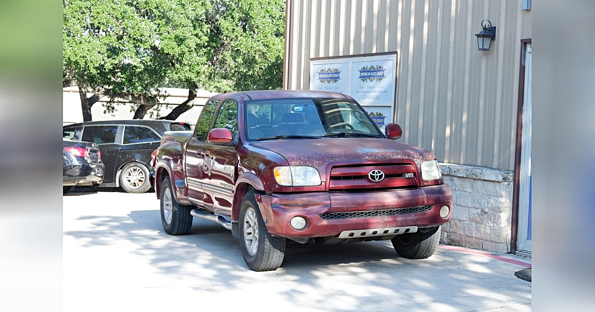 2003 Toyota Tundra AccessCab V8 Ltd Stepside (Natl)
