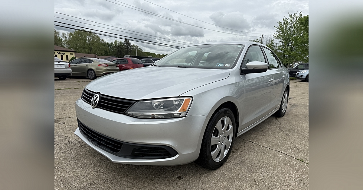 2014 Volkswagen Jetta CLEAN ONE OWNER NEW TIRES w/ONLY 86K MILES