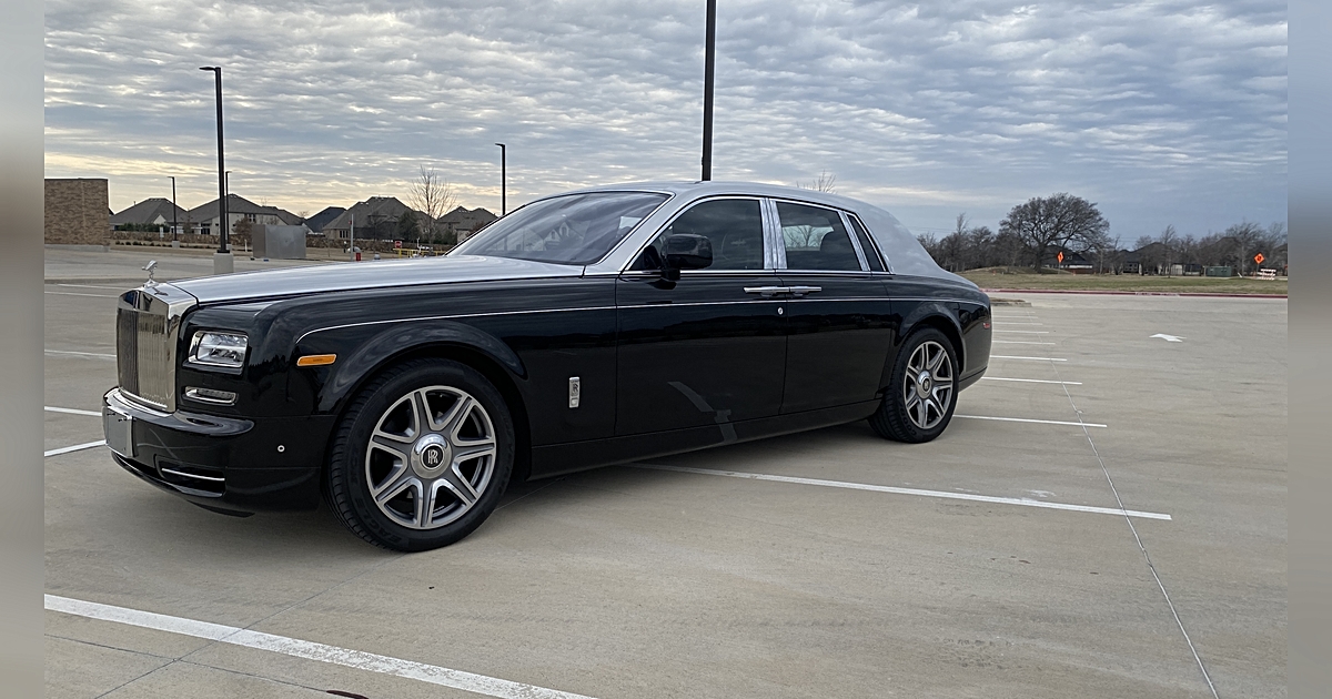 2017 Rolls-Royce Phantom Manhattan