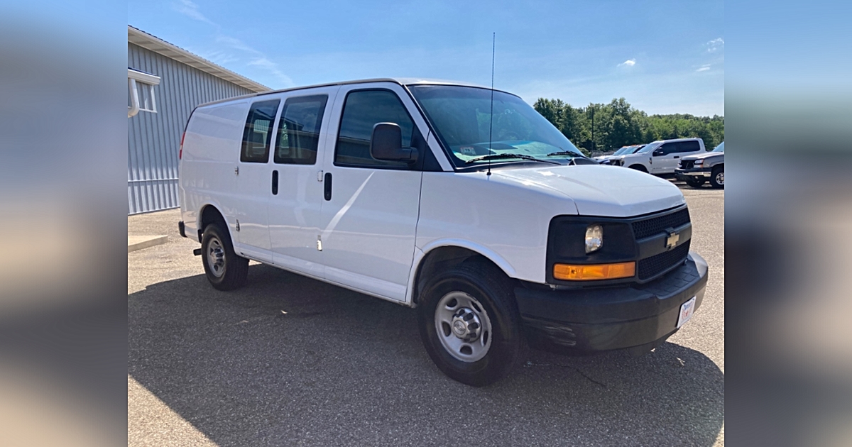 Spirit Auto Group LLC 2015 CHEVROLET EXPRESS G2500 | Auto dealership in ...