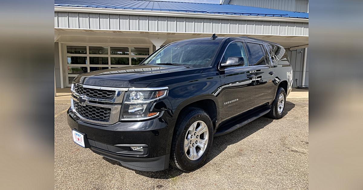2017 CHEVROLET SUBURBAN 1500 LT